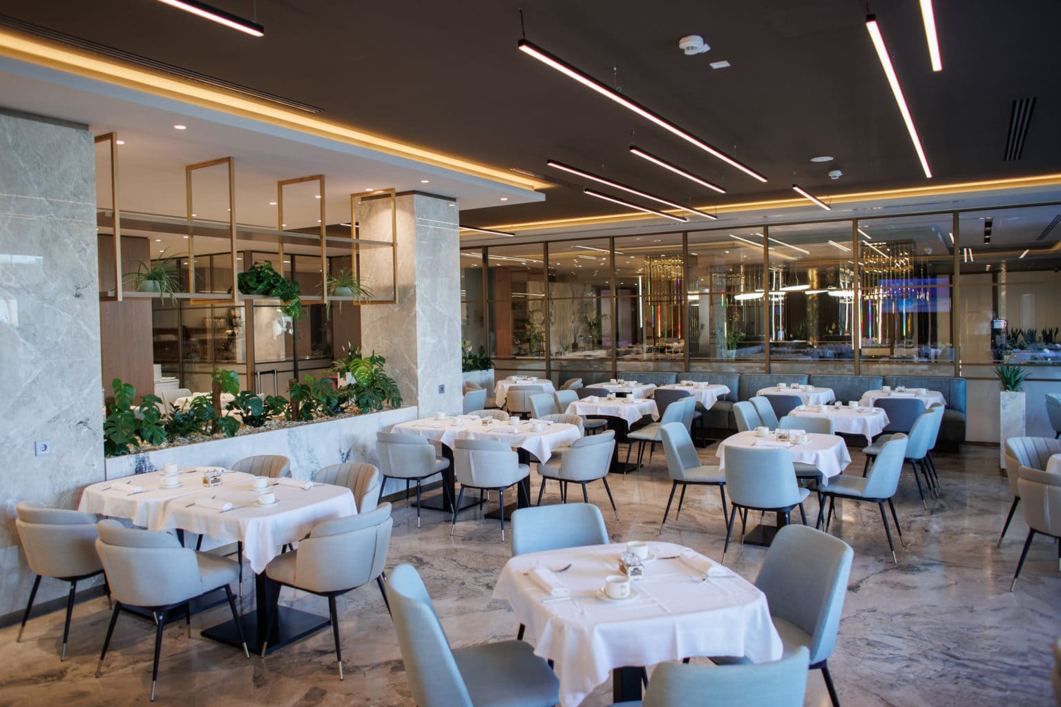 Breakfast Area – Prado Luxury Hotel